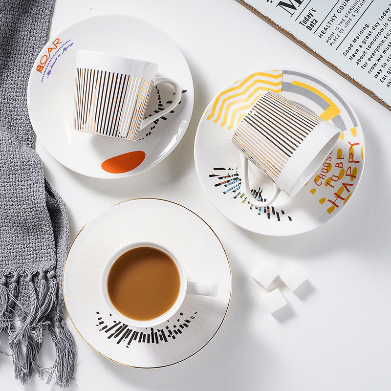 aakip™-Moving Reflection Creative Coffee Cup Mirror Reflection Coffee ...
